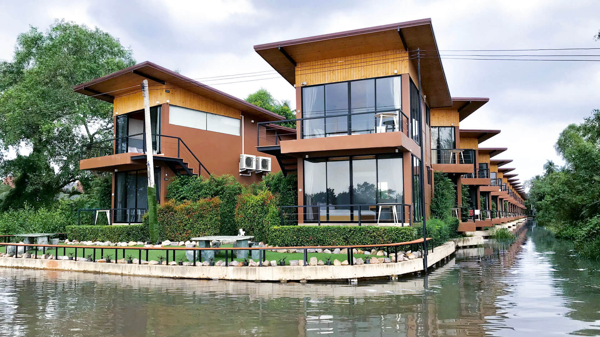 The Grace Amphawa (Official Website) | เดอะ เกรซ อัมพวา